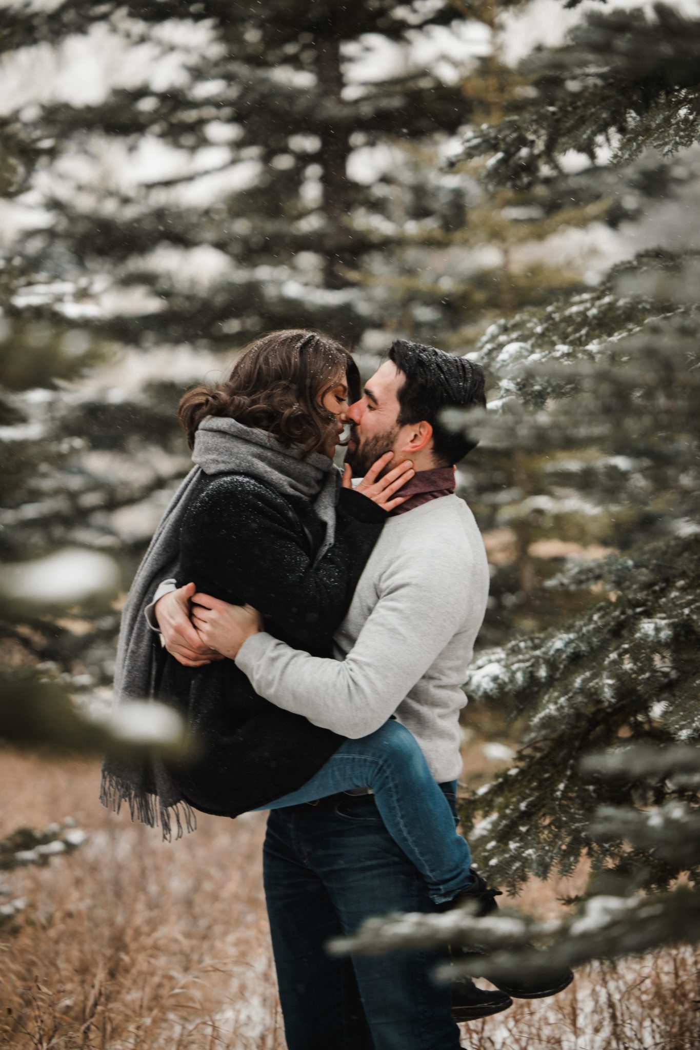 Winter Engagement Session in Fish Creek Park Calgary - Carly Hill